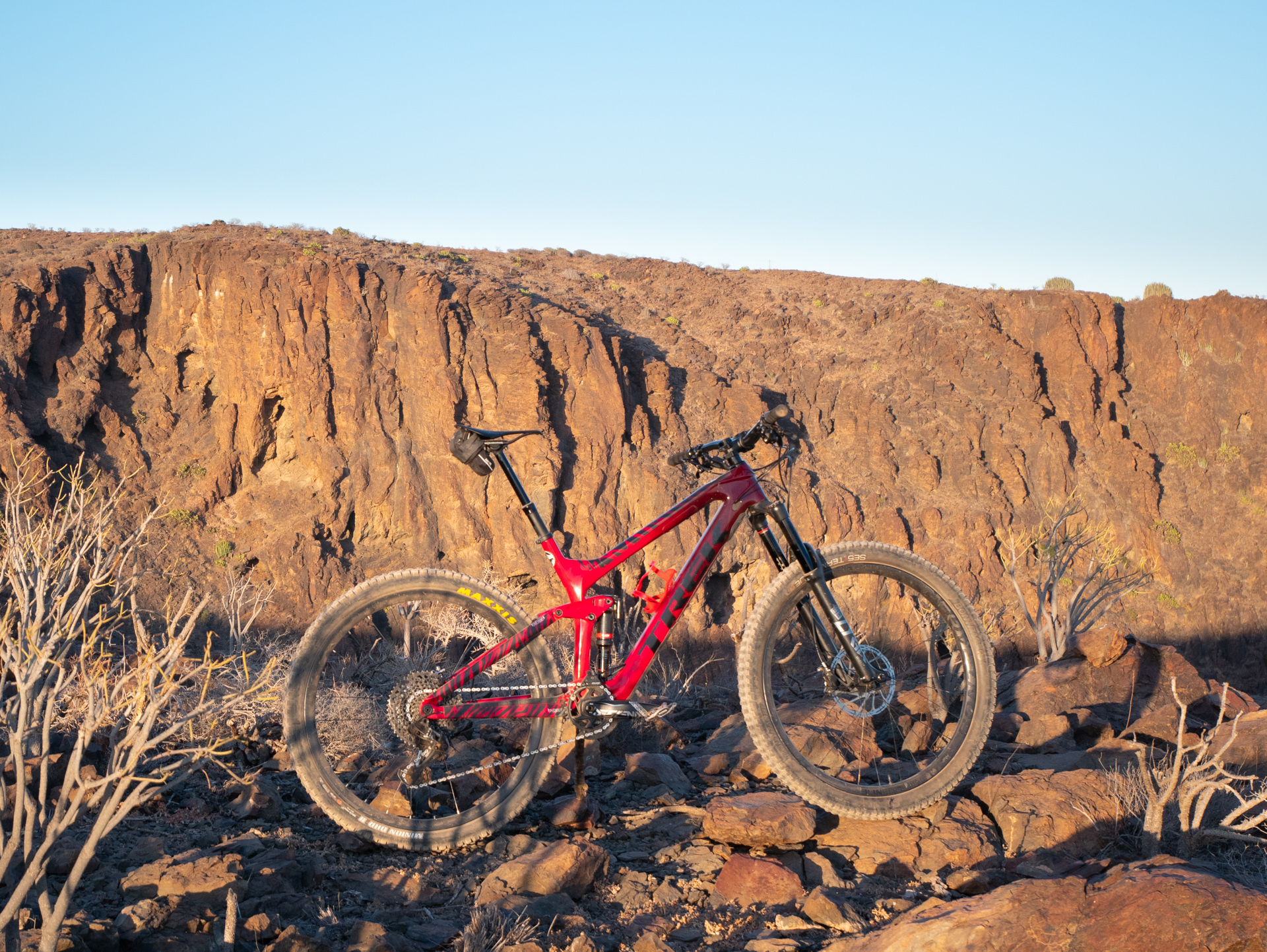 Prueba de Trek Slash 9.8 de 2020 | 32 Dientes